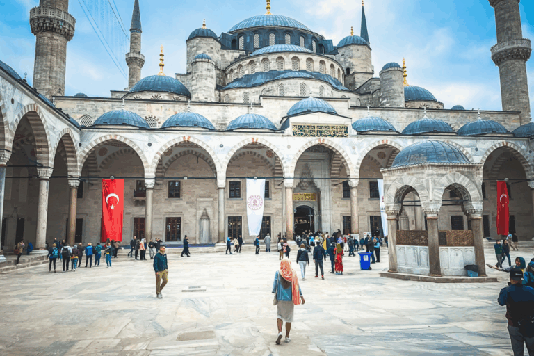 Istanbul Bucket List: 23 Experiences You Can’t Leave the City Without ...