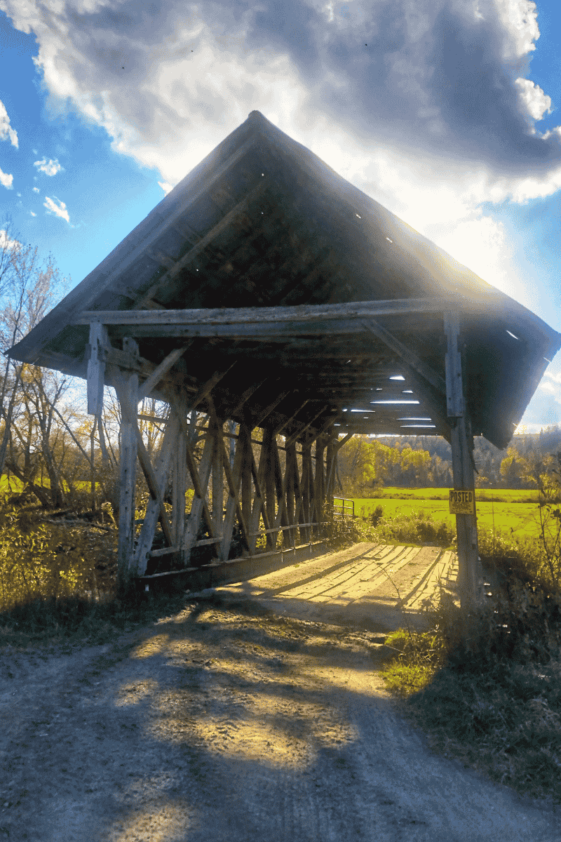 Vermont Fall Foliage Road Trip: Scenic Drives & Hidden Gems - Kate Crossing